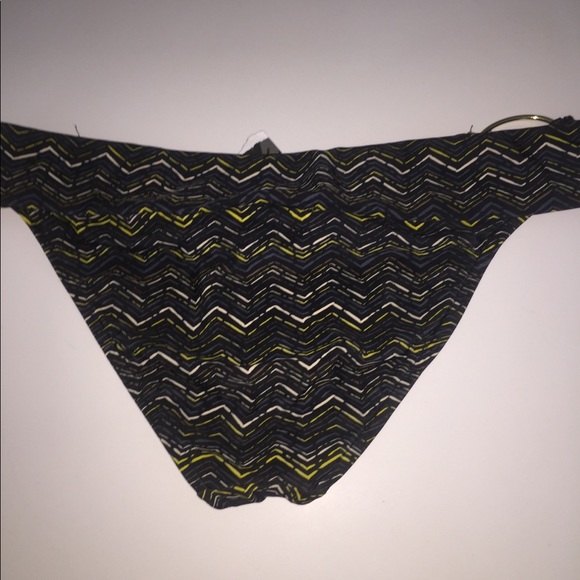 Mossimo Supply Co. | Swim | Mossimo Chevron Stripe Bottom Ring New ...